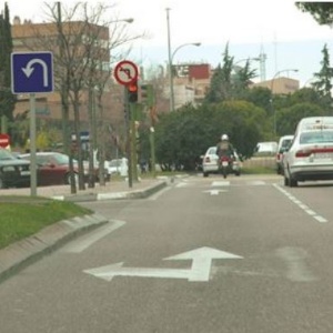 What must be kept in mind when making a U-turn?